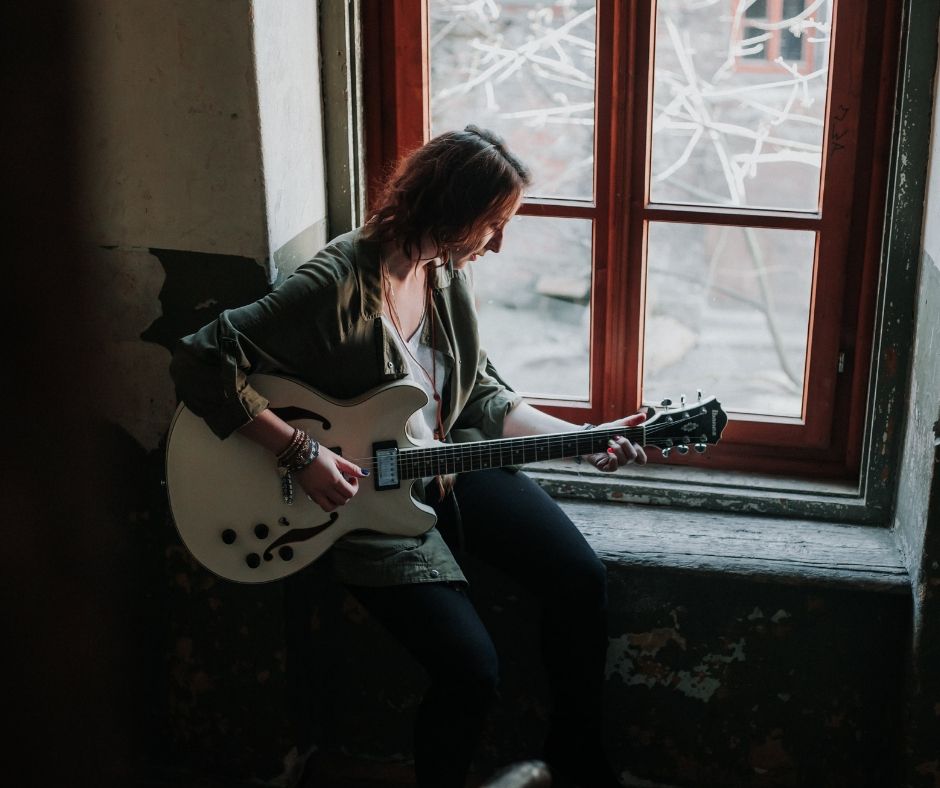 Piosenka „Cisza” premierową propozycją Bronki - Polska Płyta / Polska ...