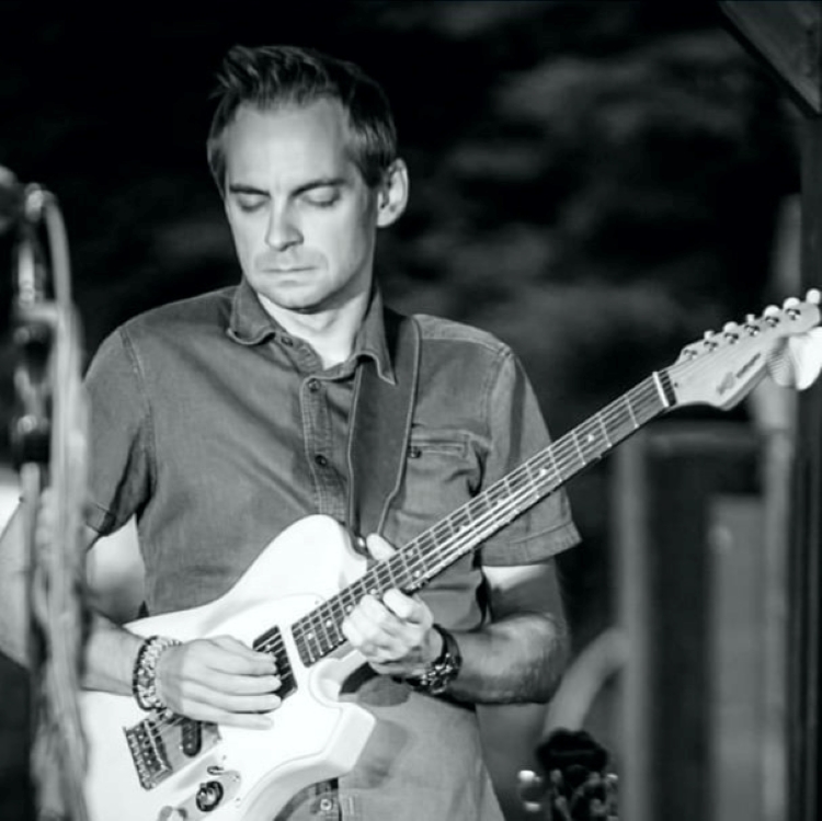 Patryk Lewi Quintet z debiutanckim albumem „LOGOSONUS” - Polska Płyta ...