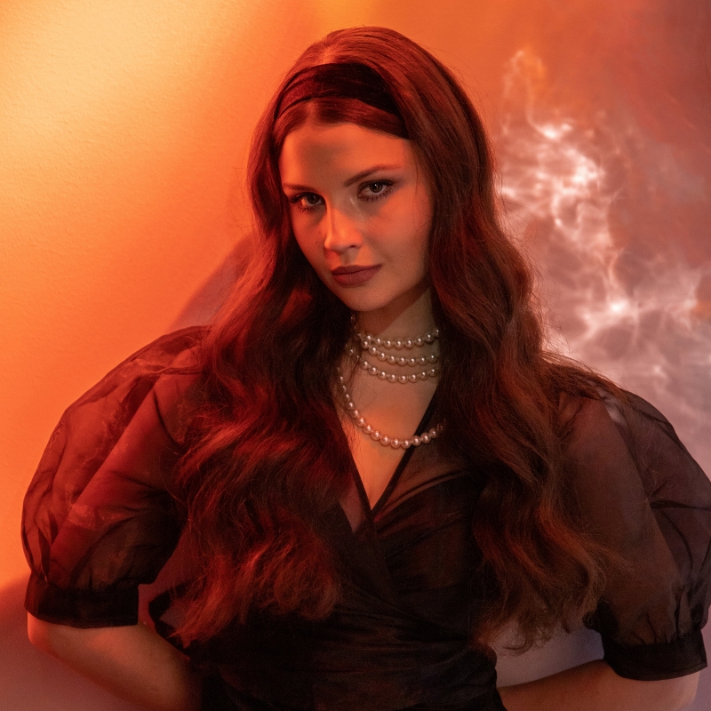 Julia Rocka z nowym singlem “Welur”. Premiera albumu CD - Polska Płyta ...